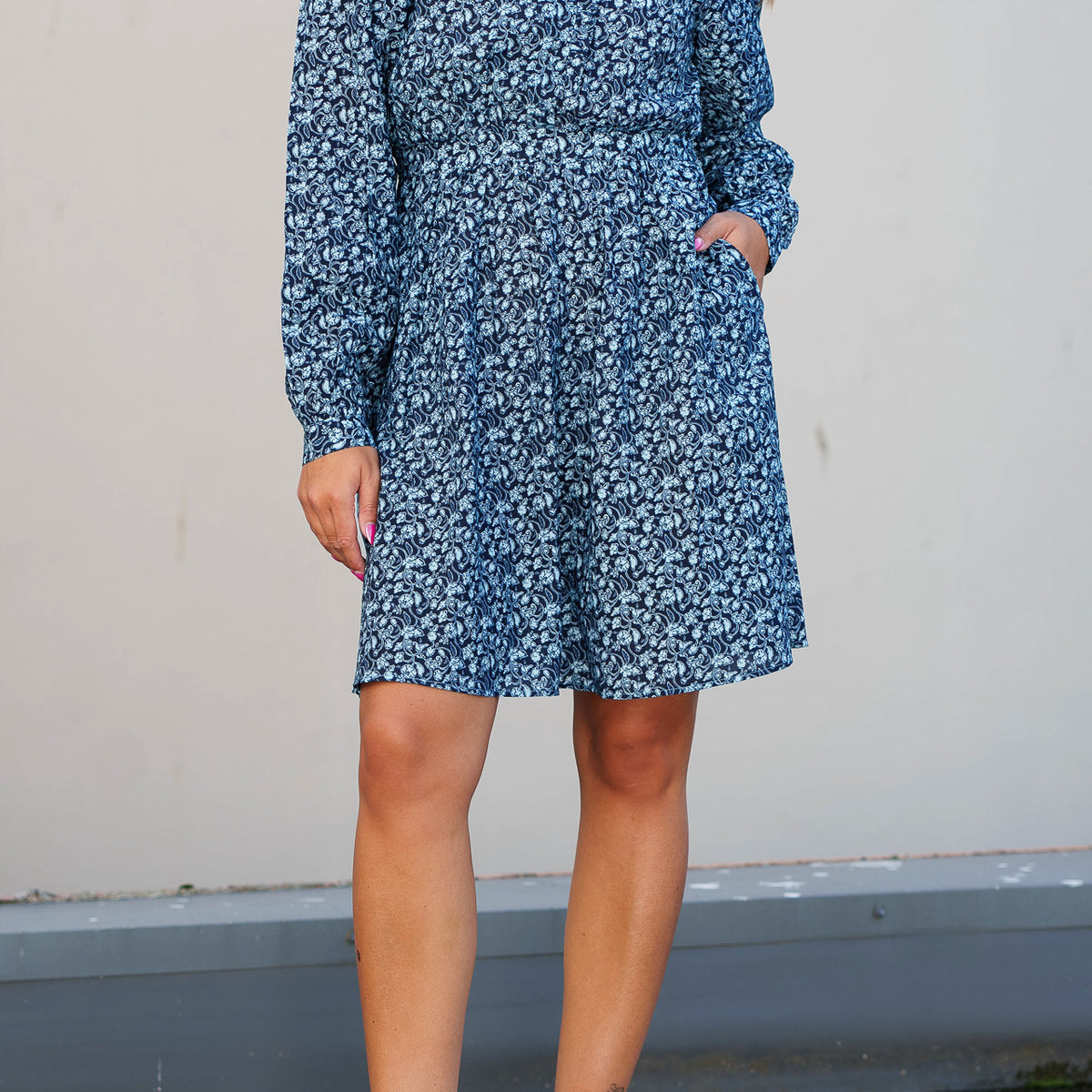 Astrid Dress - Blue Flower – Hos Tove